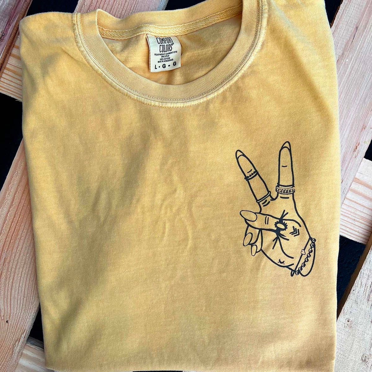 Petty Betty Tee – The Turquoise Leopard